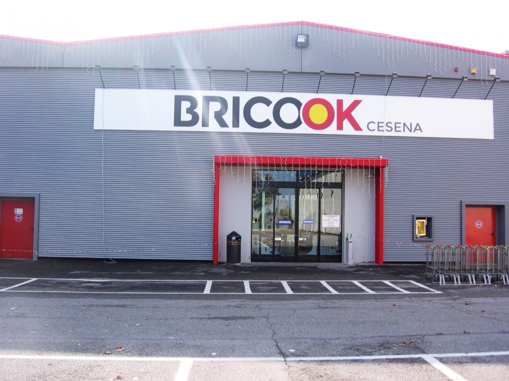 Ok Brico Cesena Er Brico OK Voghera Pavia Bricocentri